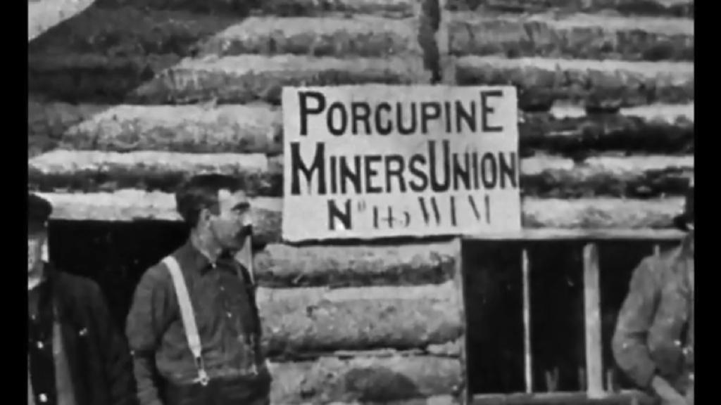 February 15, 1965: Raising Canada's New Flag - NFB