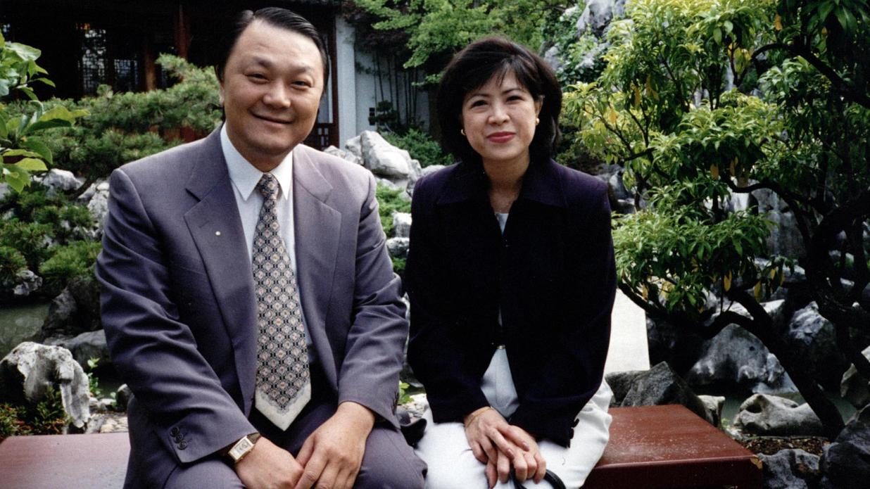 In the Shadow of Gold Mountain - NFB