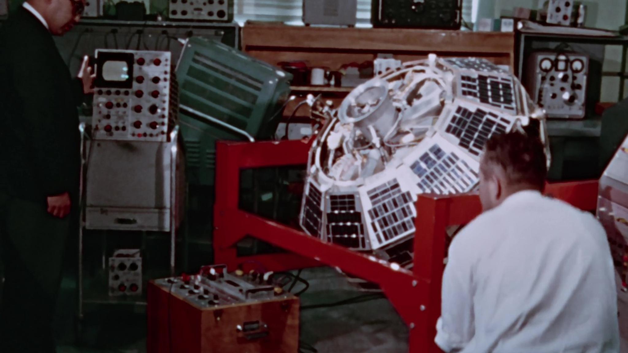 Space Connection - NFB