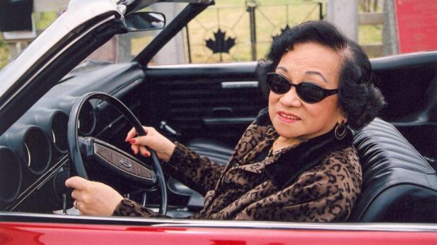 In the Shadow of Gold Mountain - NFB